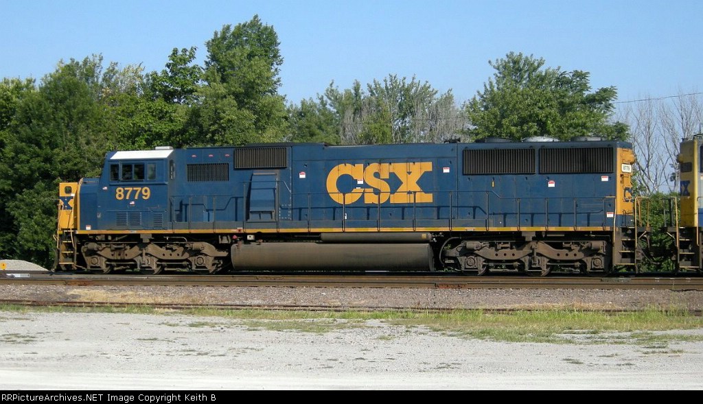 CSX 8779